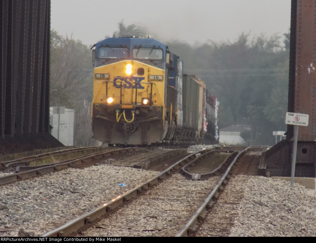 CSX 16
